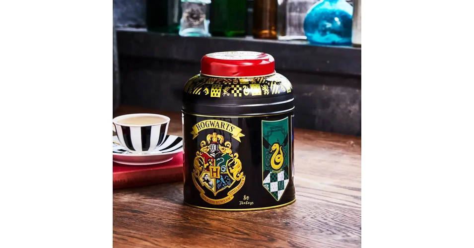 Angol - New English Teas - Harry Potter Hogwarts House Pride Tea Caddy ...